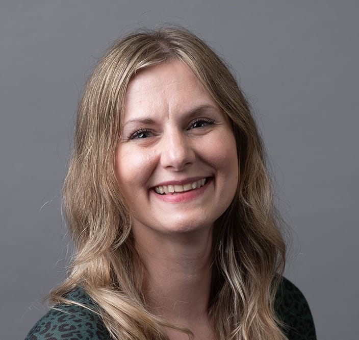 Alison Wigg - Newhall Publishing